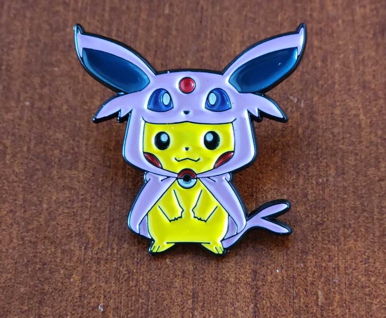 Espeon - Pikachu Pin | Evo Games